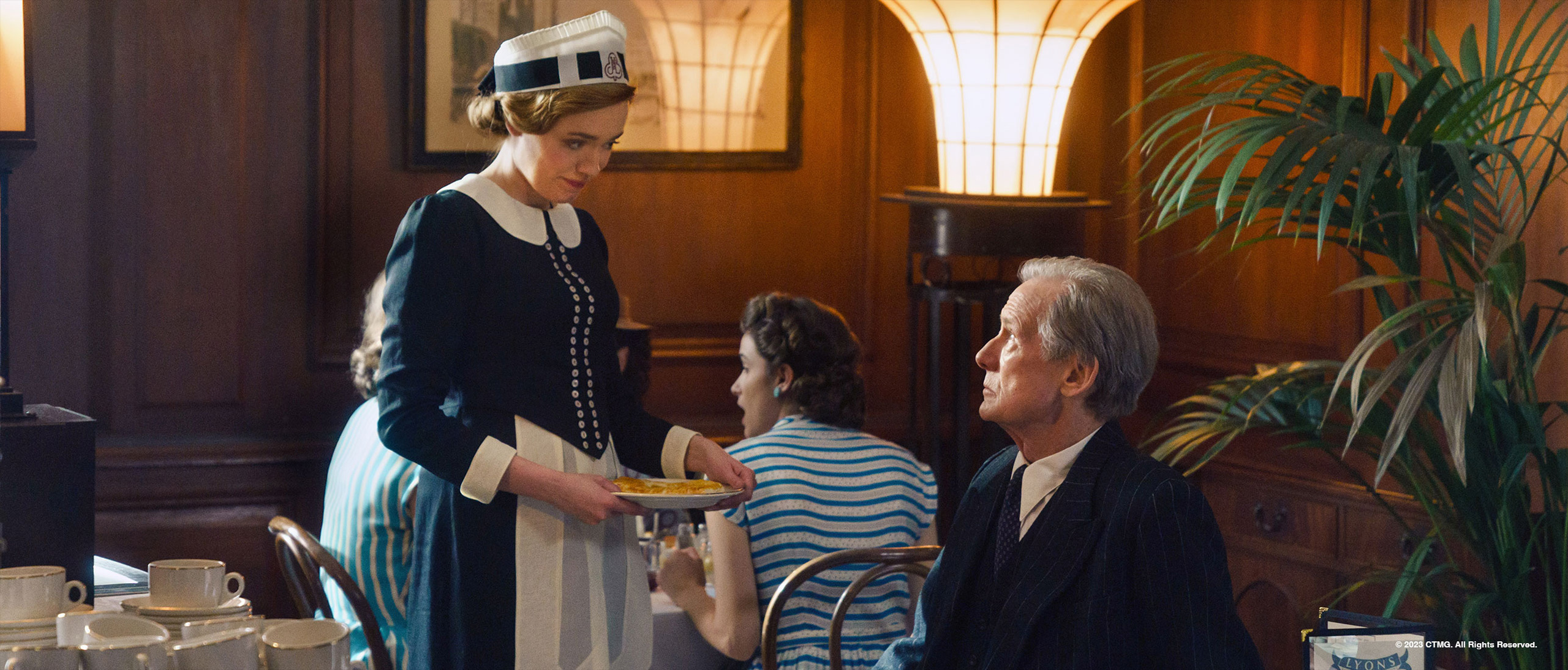 LIVING - EINMAL WIRKLICH LEBEN | Sony Pictures Germany