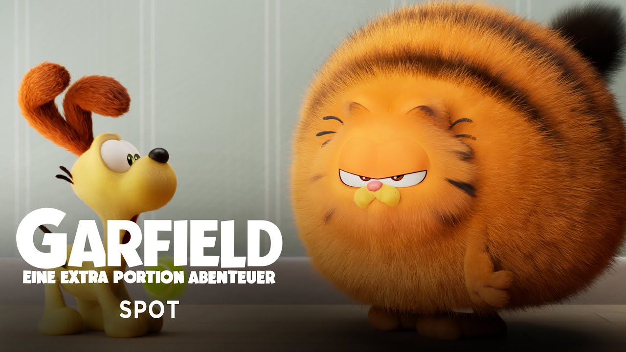 Garfield Filmlogo On Garfield Or Odie Plush Dog Toy